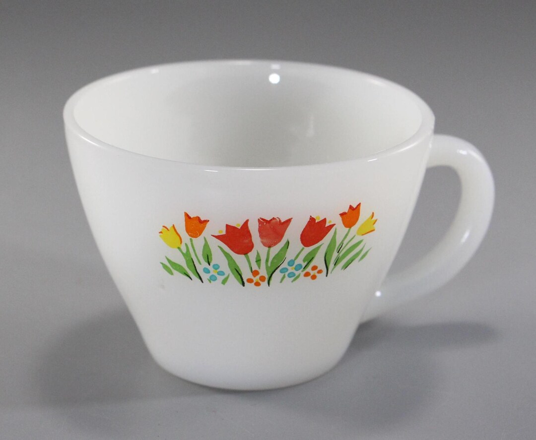 Vintage Fire-king "tulip" Tea Cup - Etsy