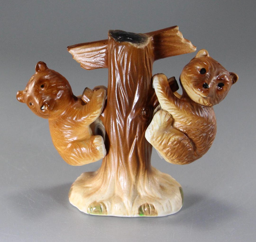 Vintage Salt & Pepper, Bears Climbing Tree Stump - Etsy