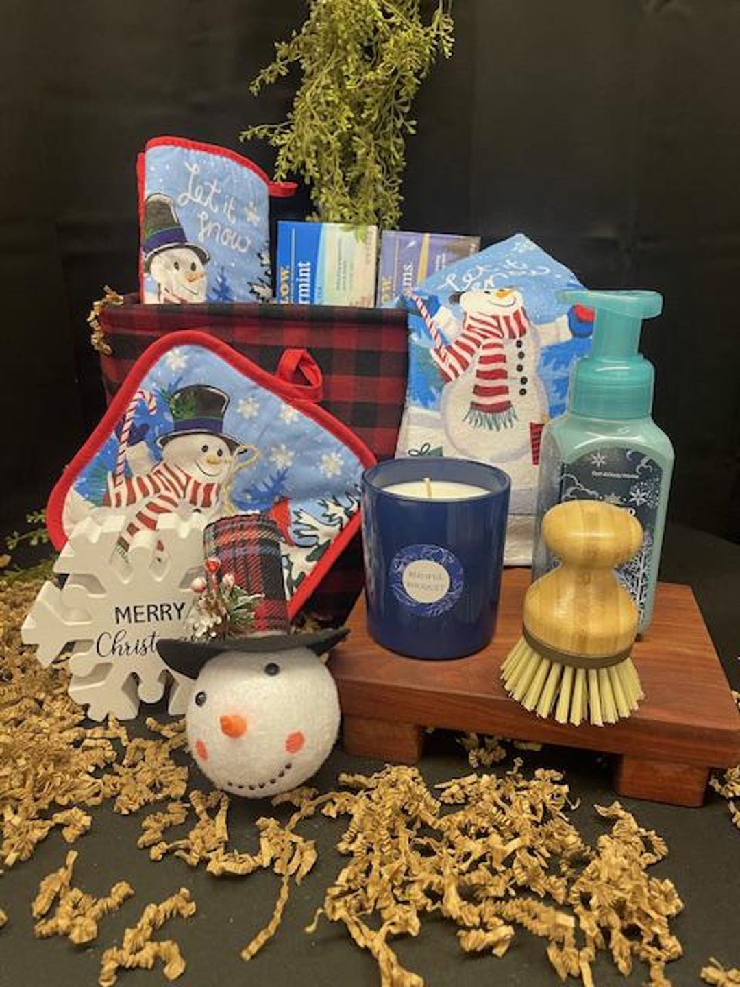 Snowman Christmas Gift Basket, Holiday Kitchen Décor Set, Handmade ...