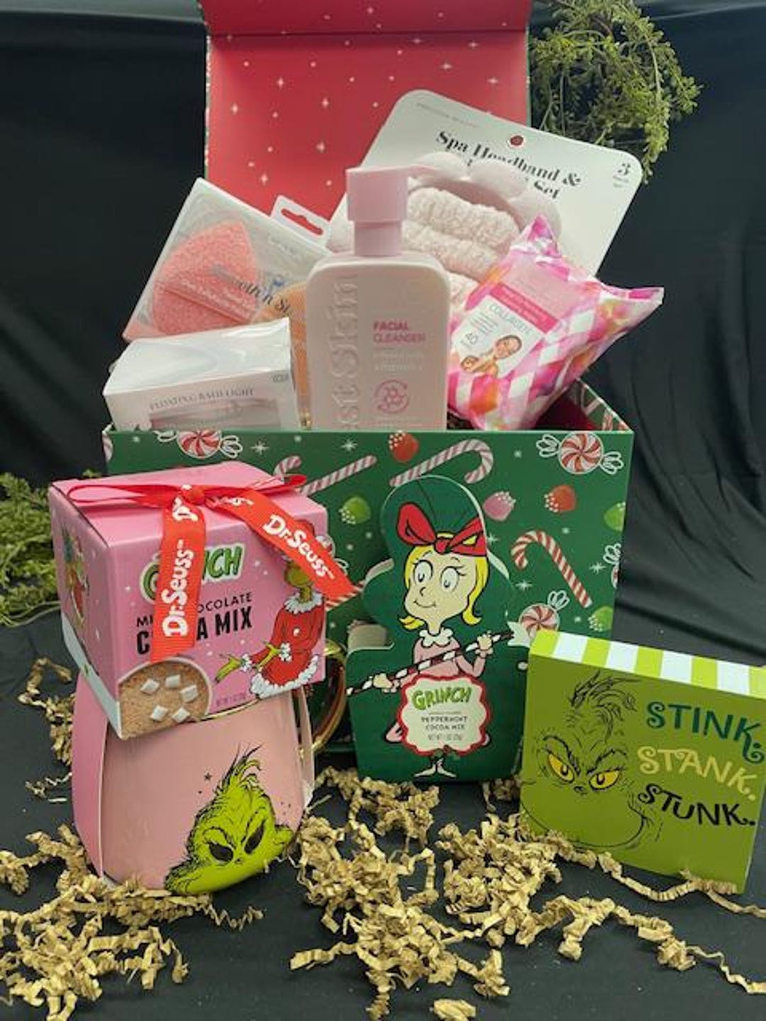 Large Christmas Grinch Gift Basket - Etsy