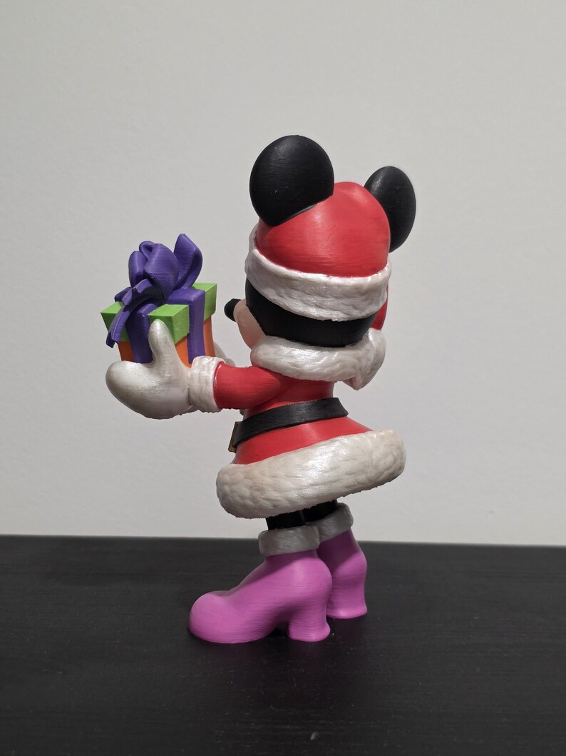 Figuras festivas de Mickey y Minnie – Coleccionables navideños impresos ...
