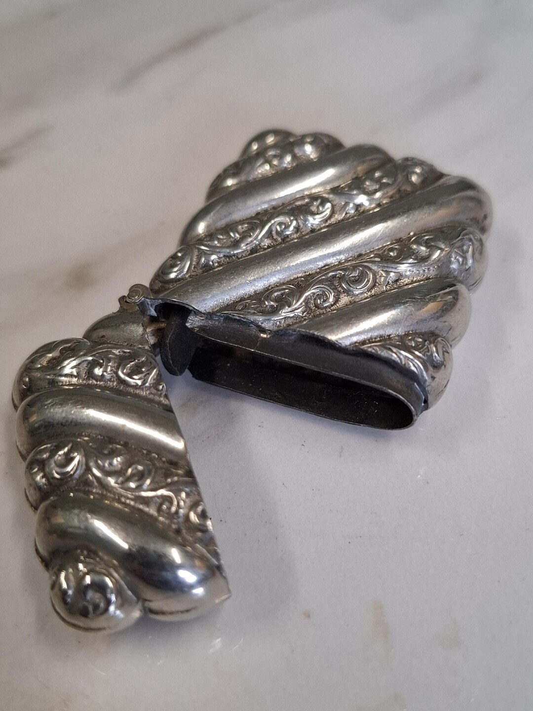 Antique Ornate Spiral Ribbed Decoration Vesta Case - Etsy