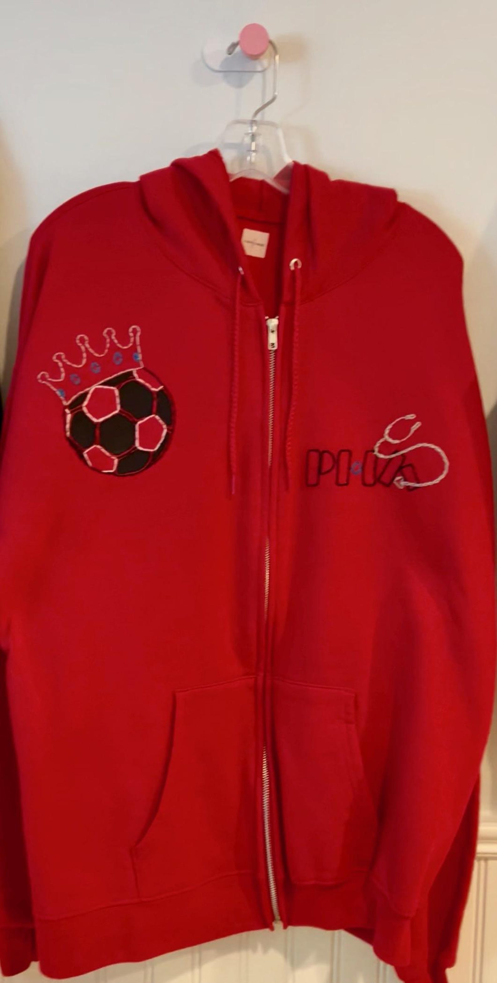 Custom Hand-embroidered Sweatshirts | Bulk Orders for Professional ...