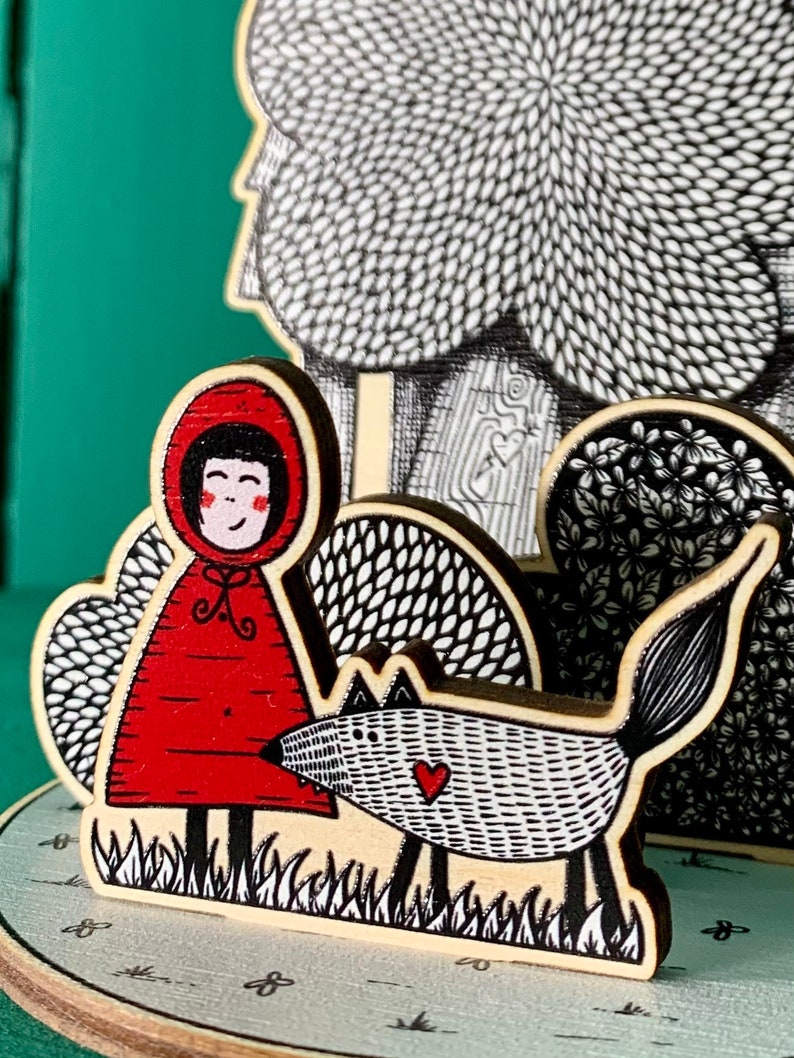 Lil Red Wooden World: 3d Diorama | Etsy