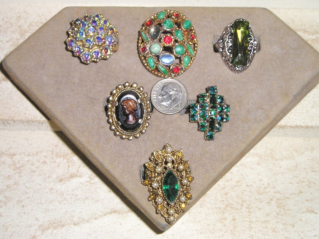 Vintage Lot of 6 Costume Rings Rhinestones or Glass. Various Sizes ...