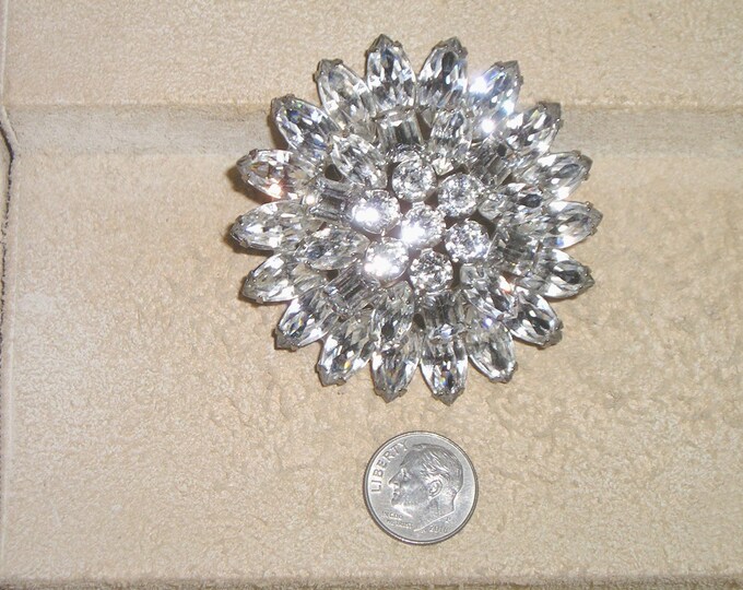Signed Weiss Clear Crystal Rhinestone Marquise Brooch Pin. Well Done ...