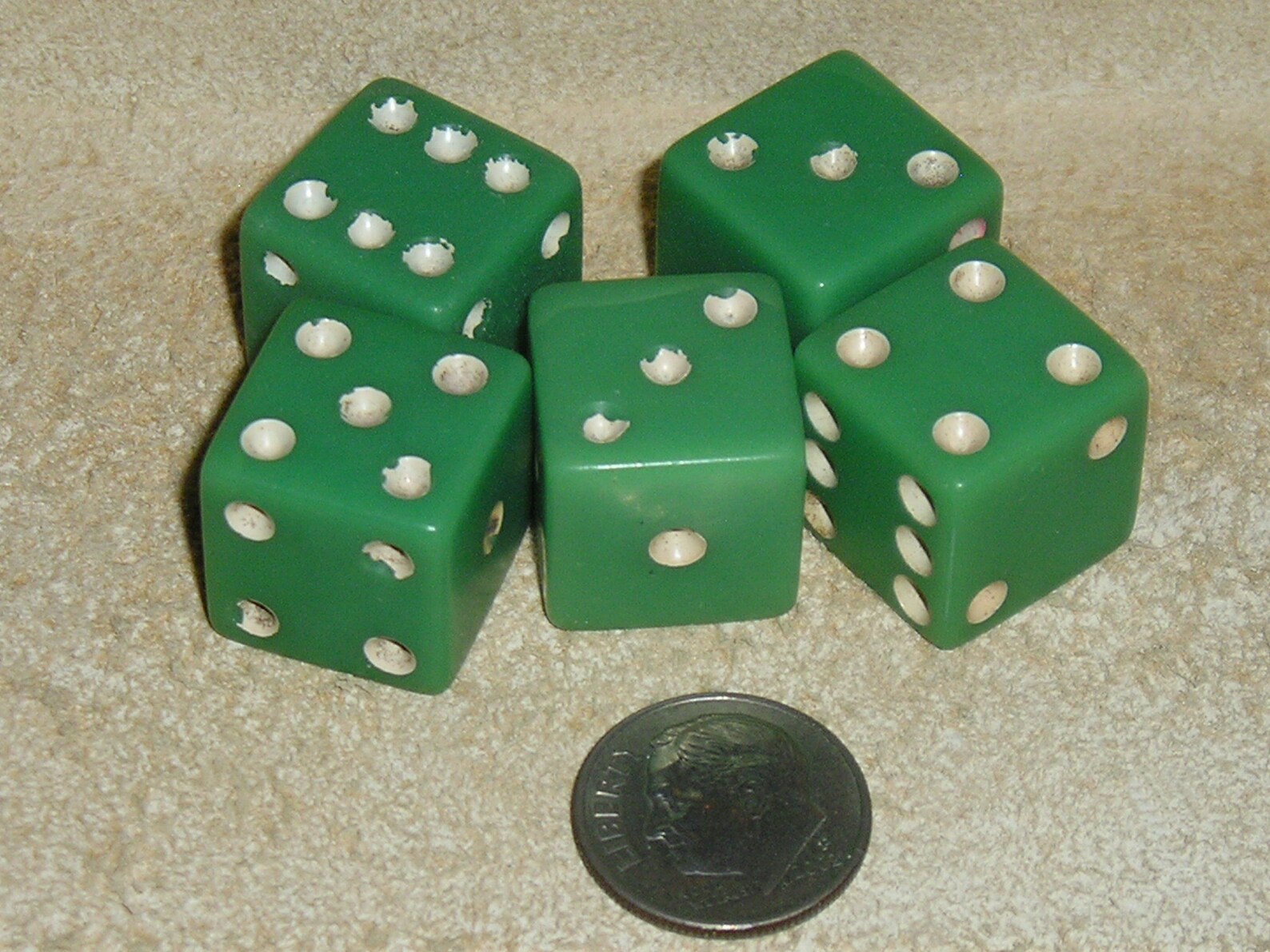 Vintage 5 Green Bakelite Dice 1940's 992 - Etsy