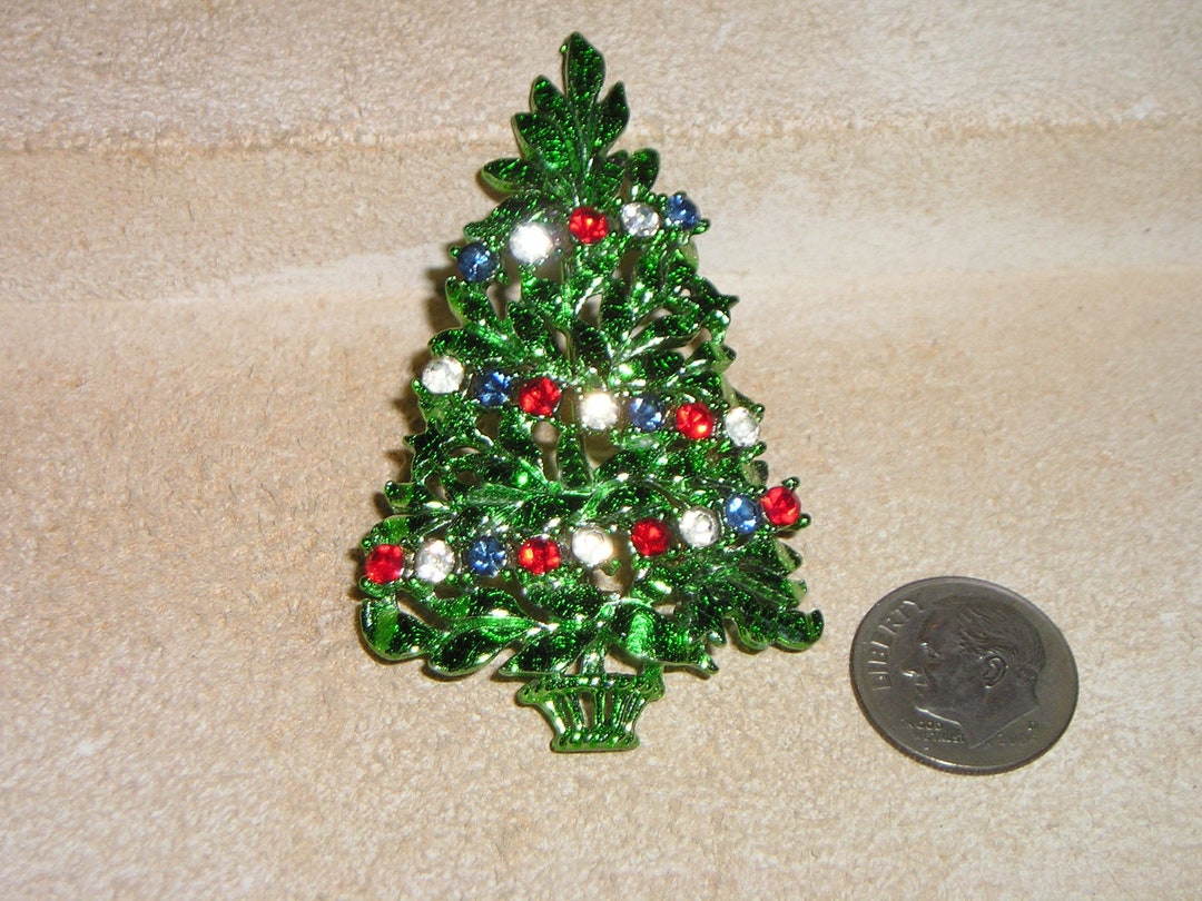 Vintage Signed Corel Green Enamel Rhinestone Christmas Tree Brooch Pin ...
