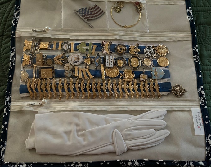 Vintage Blue Eagle Fabric Used to Make This Cute Pin Keeper, Pins ...