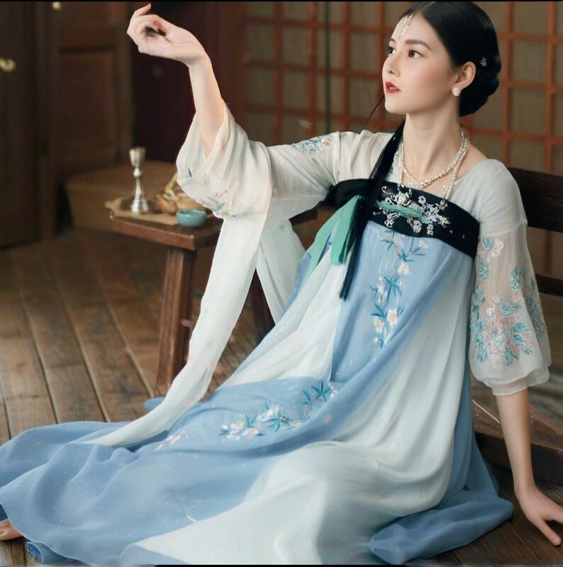 Oleander Silver Chiffon, Embroidered Hanfu Panels for Ethereal Fashion ...