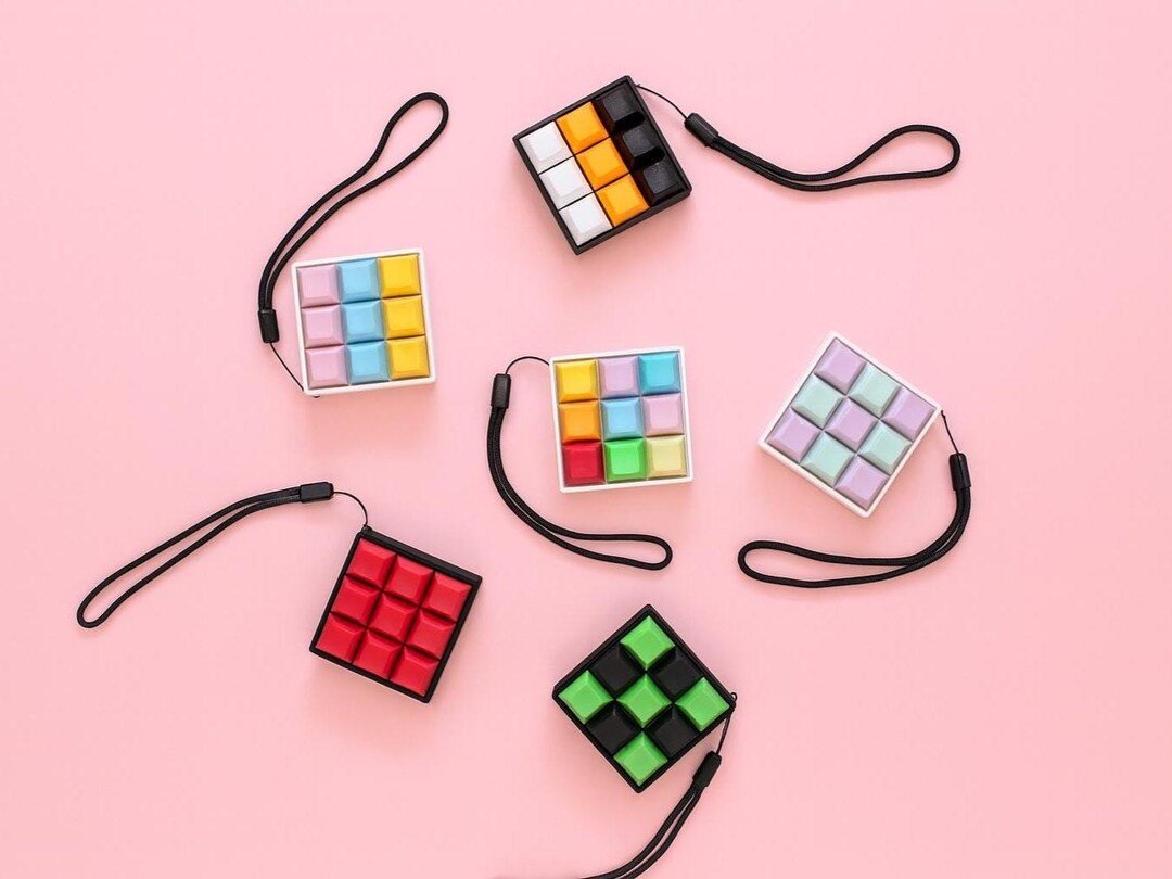 Custom 9-key Mechanical Keyboard Fidget | Personalize Your Colors! - Etsy