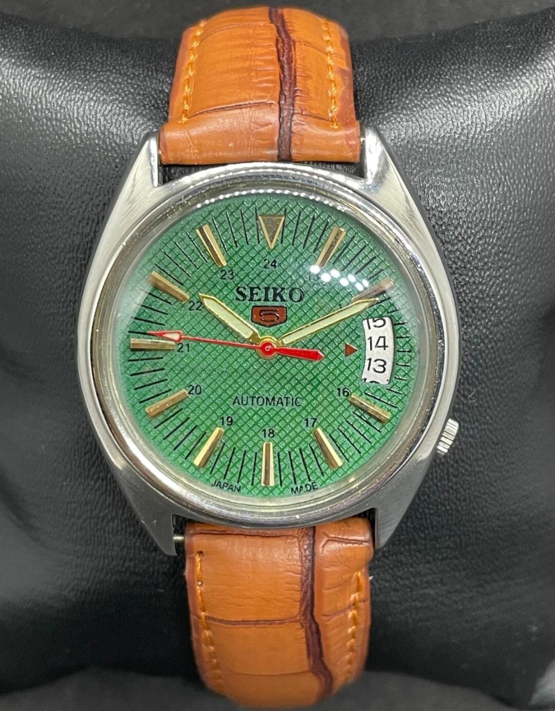 Vintage Seiko 5 Automatic Refurbished Men's Wrist Watch Red Dial ...