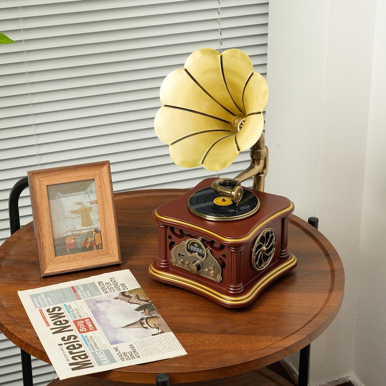 Retro European Style Solid Wood Gramophone Bluetooth Speaker / Vintage ...