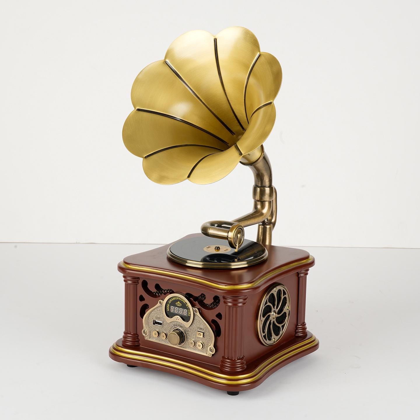 Retro European Style Solid Wood Gramophone Bluetooth Speaker / Vintage ...