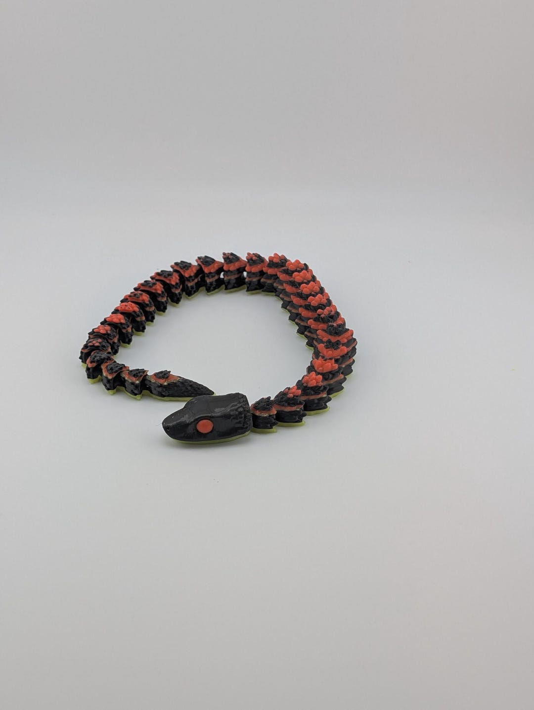 Glow Snake – Articulated Fidget Toy With Opening Mouth - Etsy