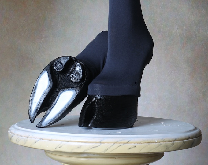 Black Hooves Feet Bull Minotaur Adult Shoe Covers Halloween Costume - Etsy