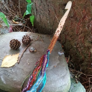 Hand Carved Crochet Hook Wooden Handmade Spiral Ferns Forest - Etsy UK