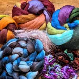 Big Fiber Goodie Bag - Random Colours Spinning Fibre Hand Dyed Merino ...