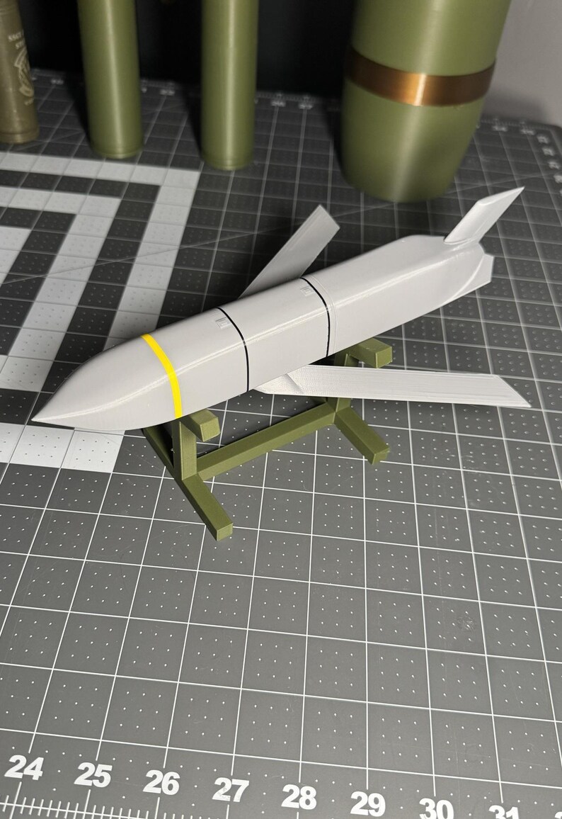 AGM-158 JASSM — 1:14 Scale 3d-printed Inert Replica (folding Wings) - Etsy