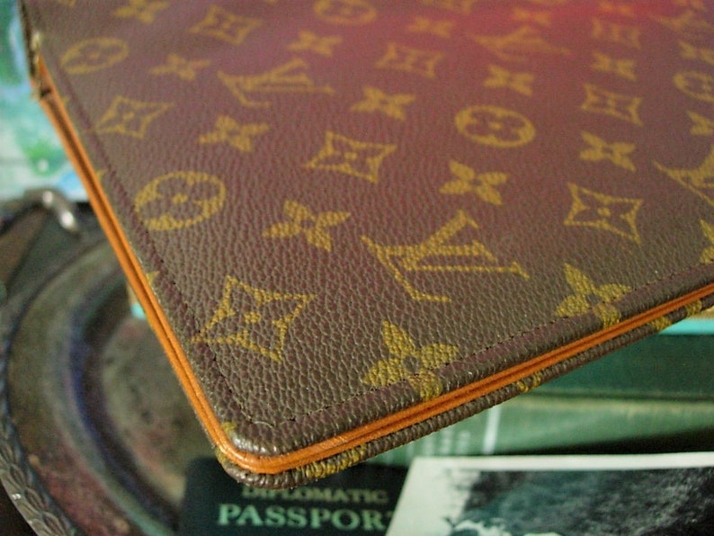 SALE Ultra Rare LOUIS VUITTON Photo Album French Company Produced Desk ...