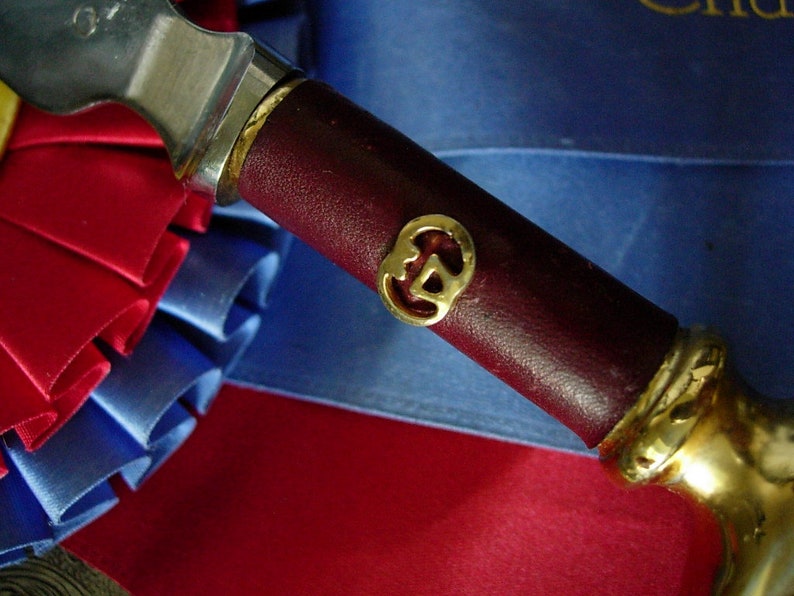 SALE Ultra RARE Vintage GUCCI Spur Cheese Knife Blade Cutter Slicer ...