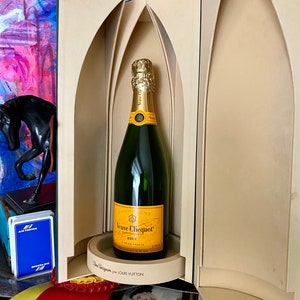 Ultra Rare Vintage LOUIS VUITTON Dom Perignon Presentation Box Display ...