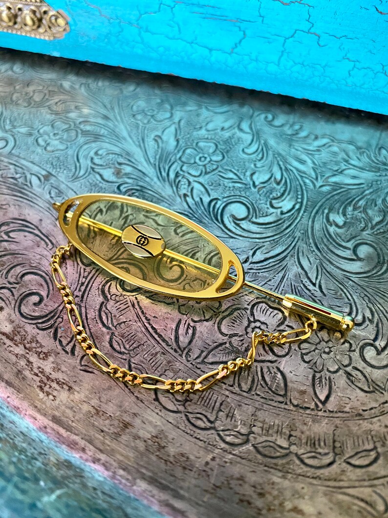 RARE Vintage GUCCI Gold and Lucite Lapel Scarf Statement PIN Brooch ...