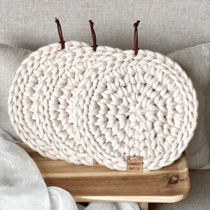Handmade Crochet Kitchen Trivet: Modern Farmhouse Hot Pad - Etsy