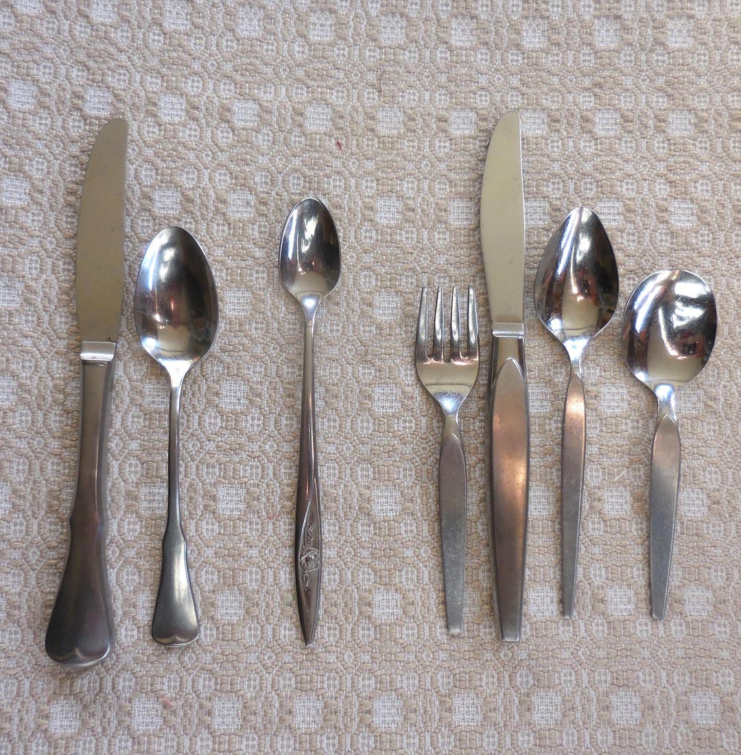 Vintage Baby Spoon Toddler Child Spoons Fork Knife Sets Vintage Oneida ...