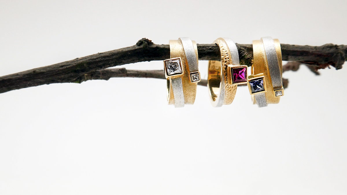 Gold emerald ring natural gemstone band green gem ring 14K | Etsy