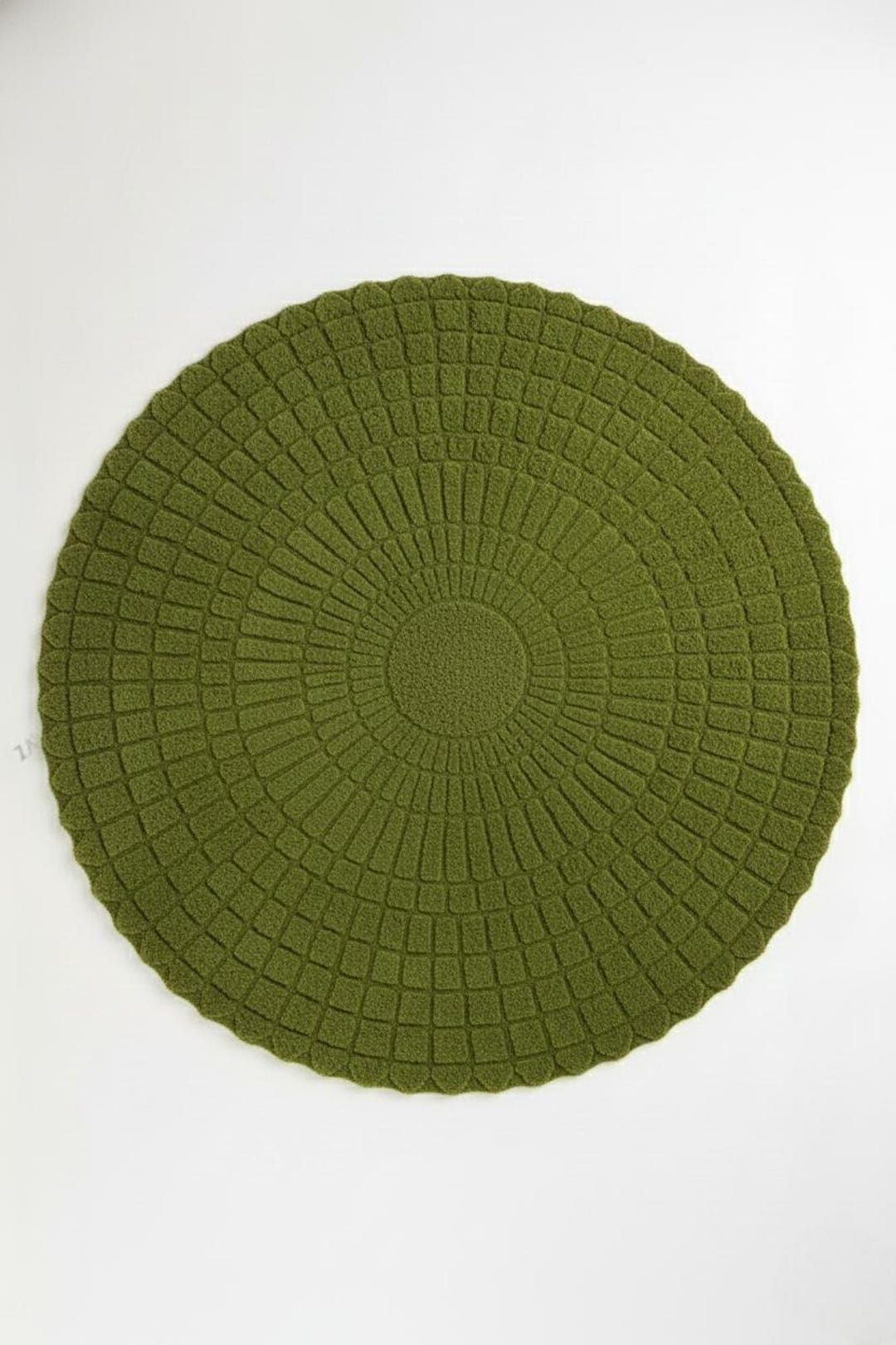 The Olive Zenith Rug | Hand-carved Texture | Circular Area Rug.dark ...