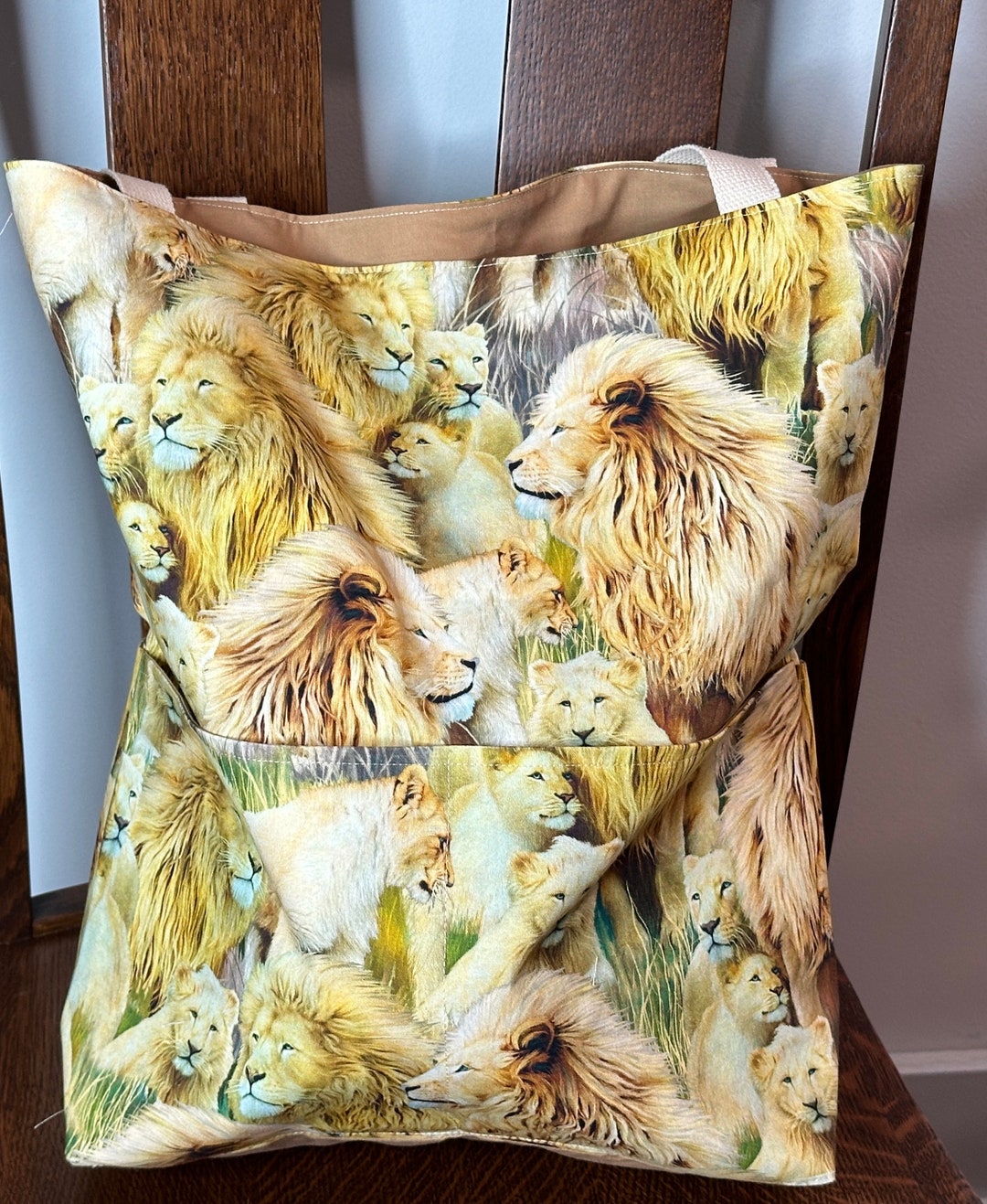 Lion Tote Project Bag, Book Bag, Shopping Bag With 5 Pockets, Ready to ...
