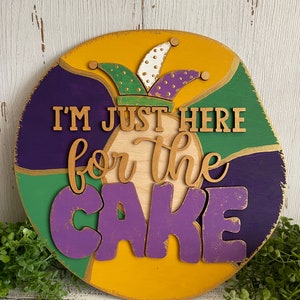 Mardi Gras King Cake Wood Sign Green Yellow Purple Modern Home Decor ...