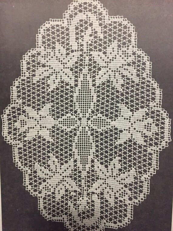 Crochet Thread Crochet Cotton Dresser Scarf Elizabeth Hiddleson Crochet ...