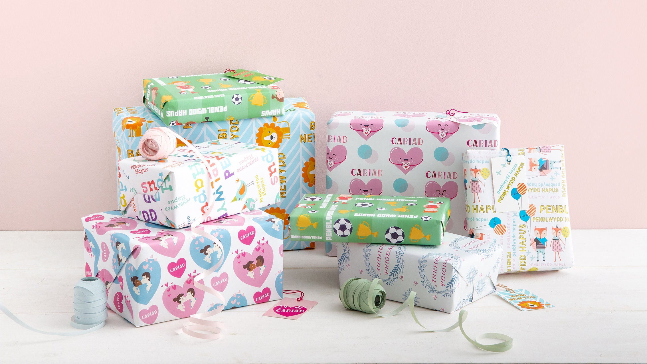 Welsh Birthday Wrapping Paper: Penblwydd Hapus Bird Design - Etsy