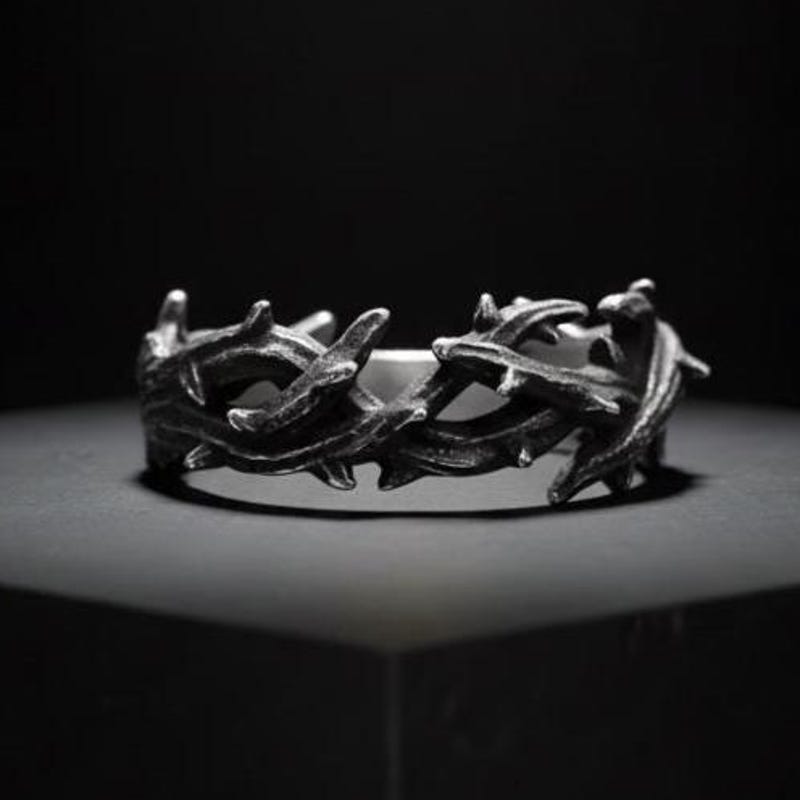 Thorn Ring - Etsy