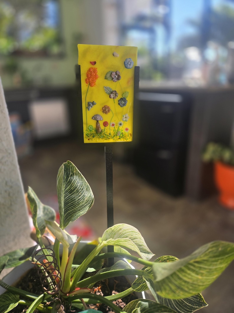 Set of 3 Black 4-inch Fused Glass Garden Stakes, Plant Art Display - Etsy