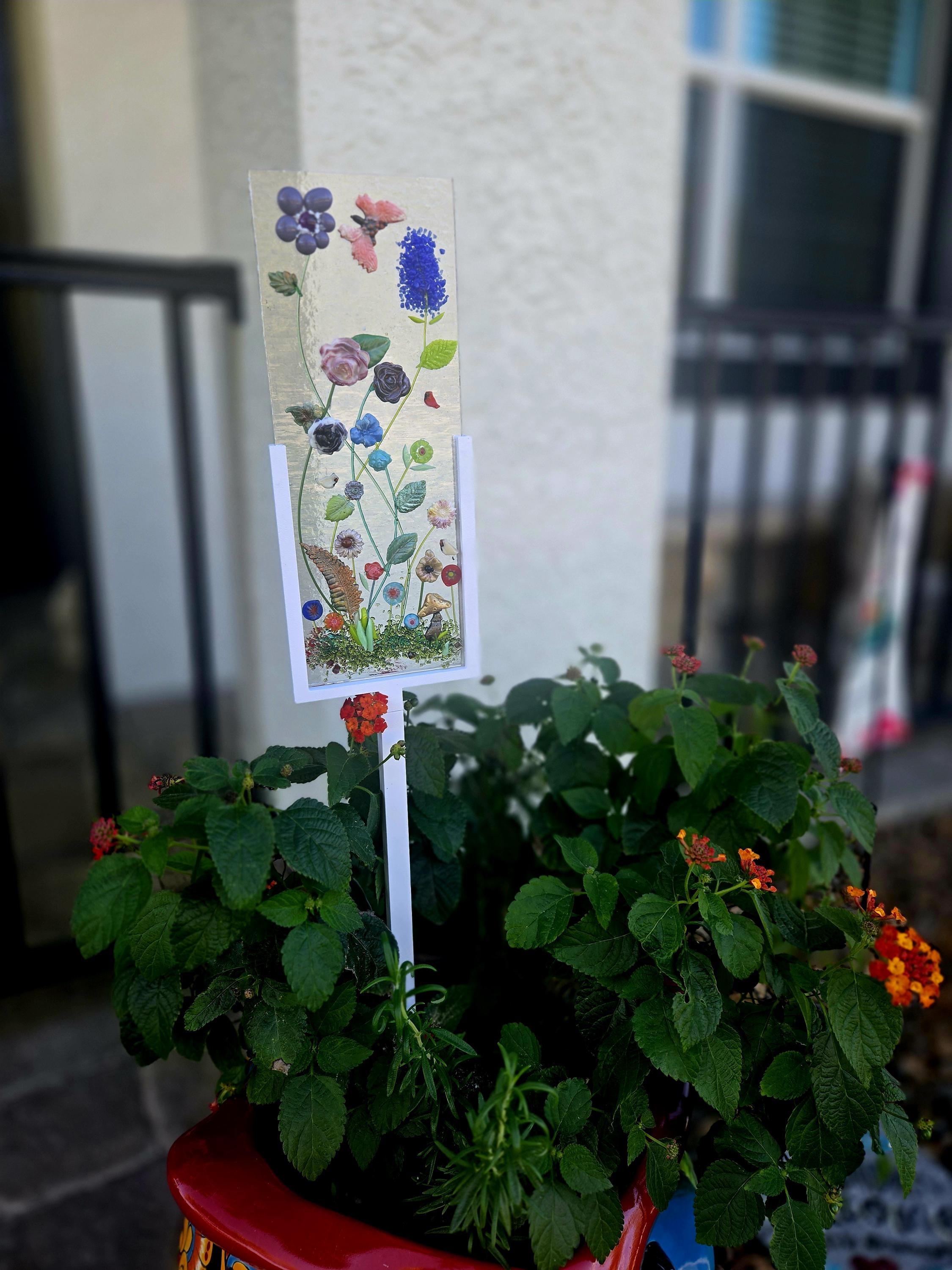 Set of 3 Black 4-inch Fused Glass Garden Stakes, Plant Art Display - Etsy