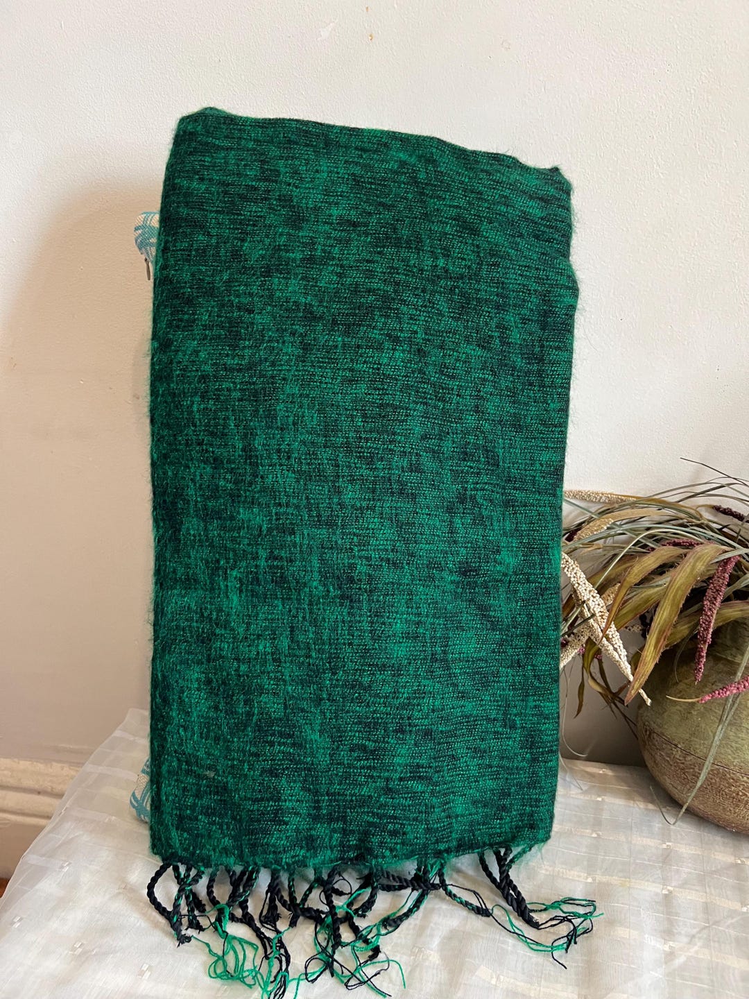 Handmade Himalayan Yak Wool Shawl: Green & Black Woven Scarf - Etsy