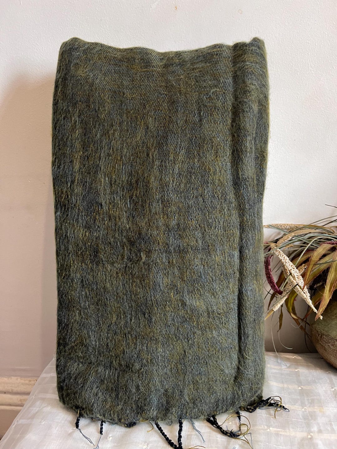 Hand Loomed Himalayan Yak Wool Shawl - Army Green - Etsy