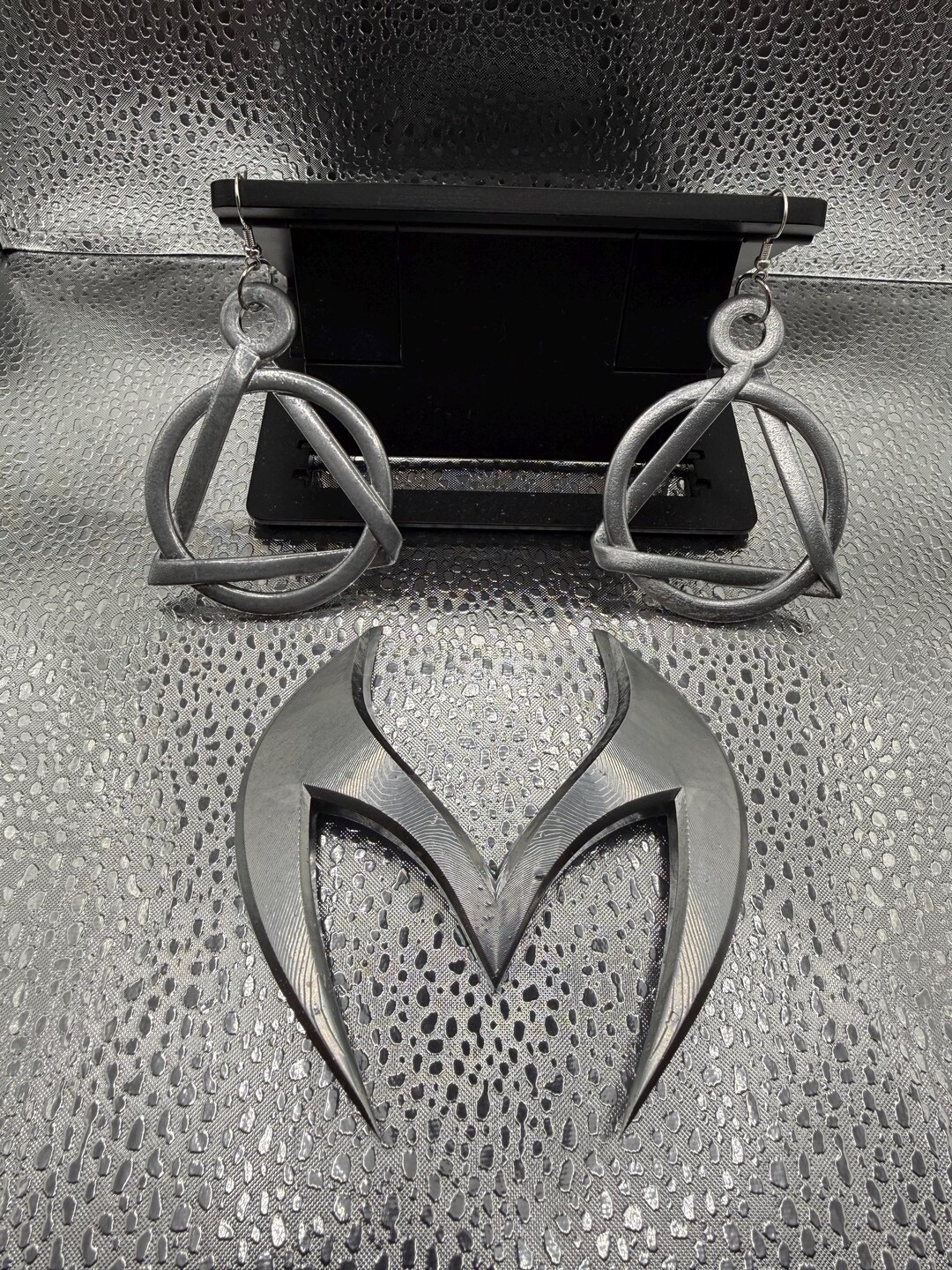 Marvel Rivals Scarlet Witch / Witch of the Evil Eye Earrings & Chest ...