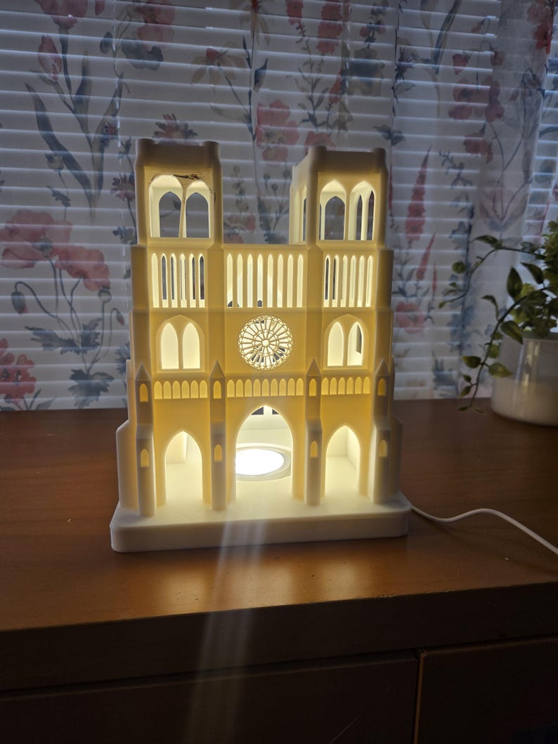 3D Printed Architectural Lamp Bundle, Pantheon, Colosseum, Notre-dame ...