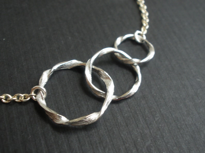 Triple Circle Necklace Circle Necklace Silver Necklace - Etsy