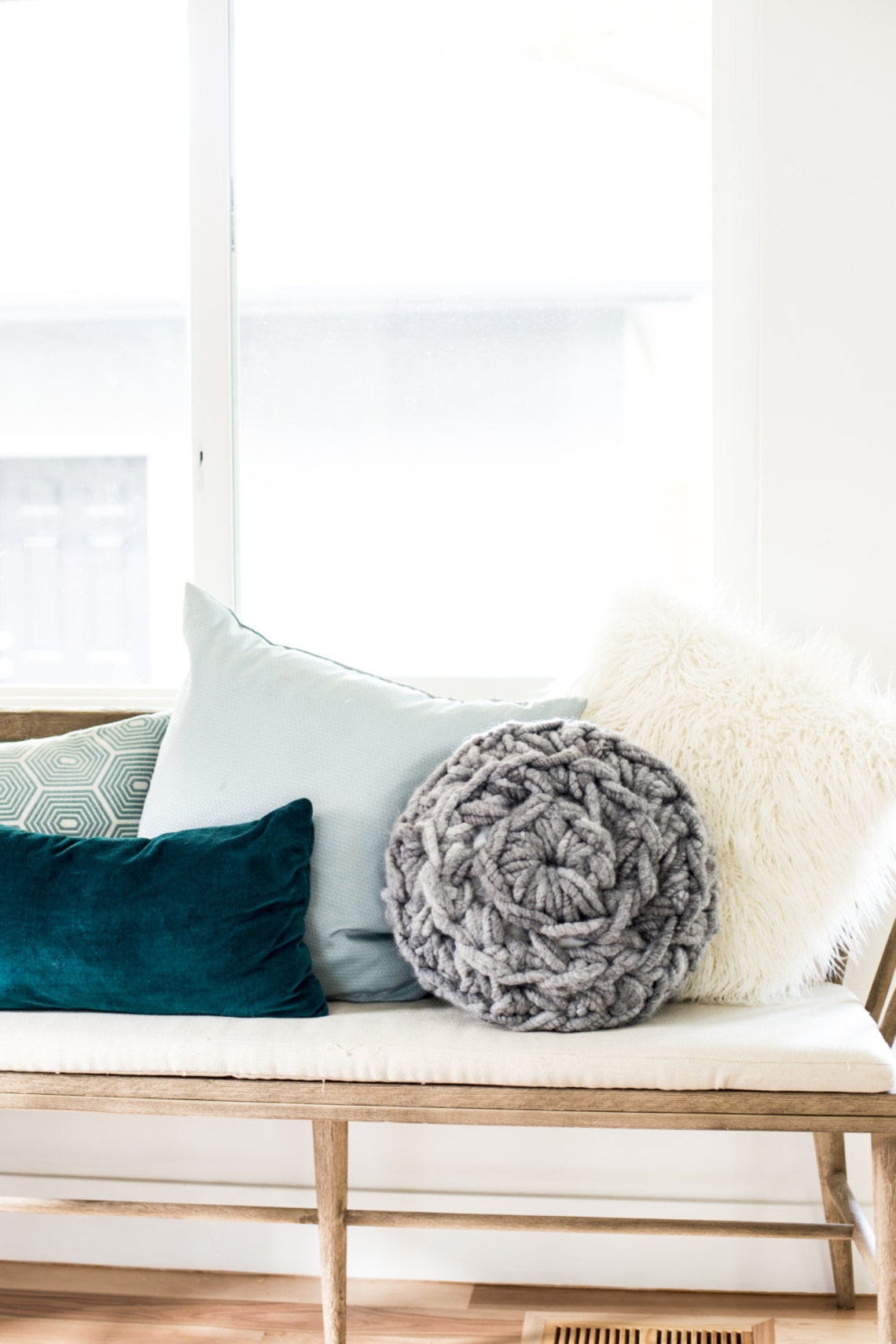 Chunky Hand Crochet Round Pillow Pattern - Etsy