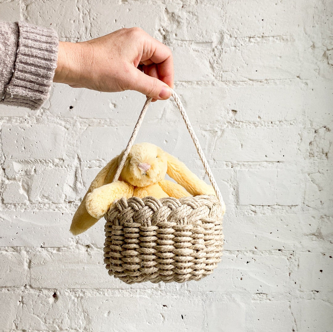 April Basket Pattern & VIDEO - Etsy