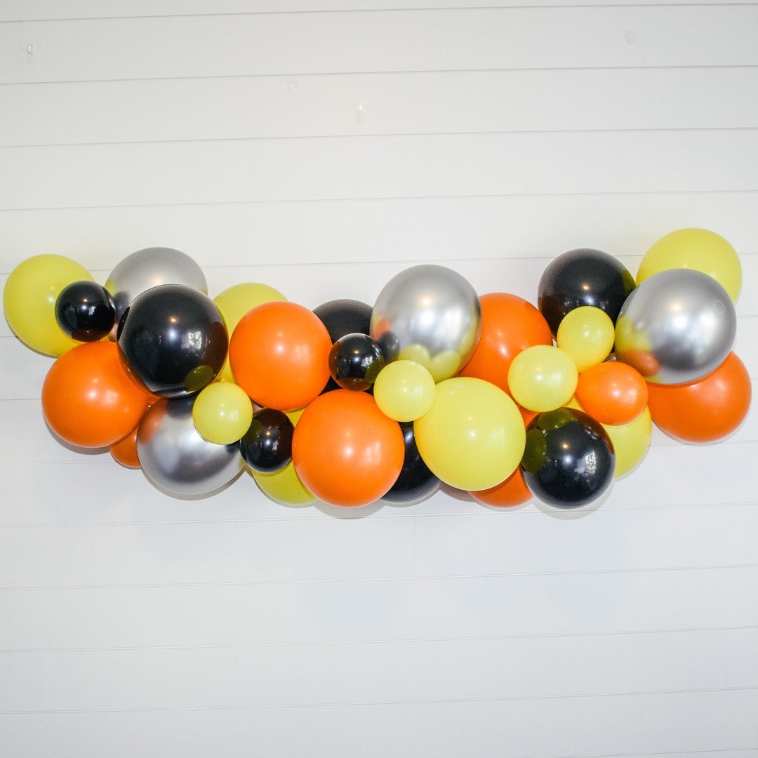 Construction Balloon Garland Kit, DIY Balloon Garland, Dump Truck ...