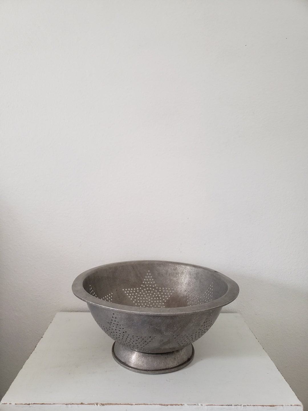 Large Aluminum 6 Star Pedestal Base Colander/hanging Colander/primitive ...