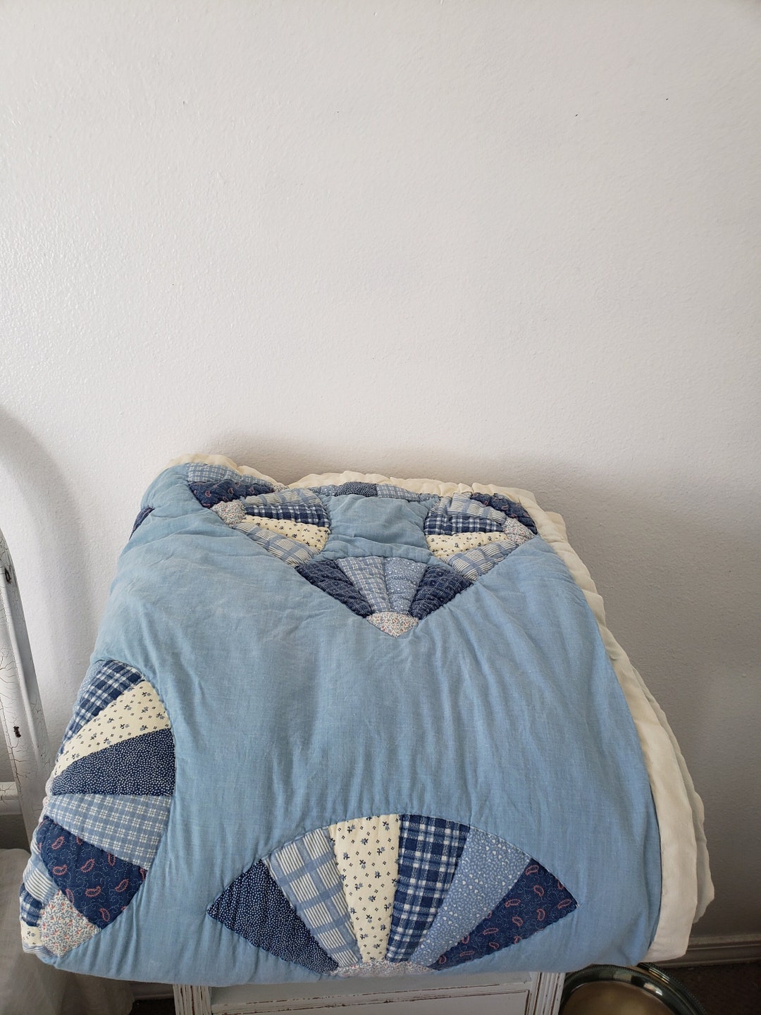 Vintage Full Size Fan/heart Pattern Hand Pieced/handstitched Blue Quilt ...