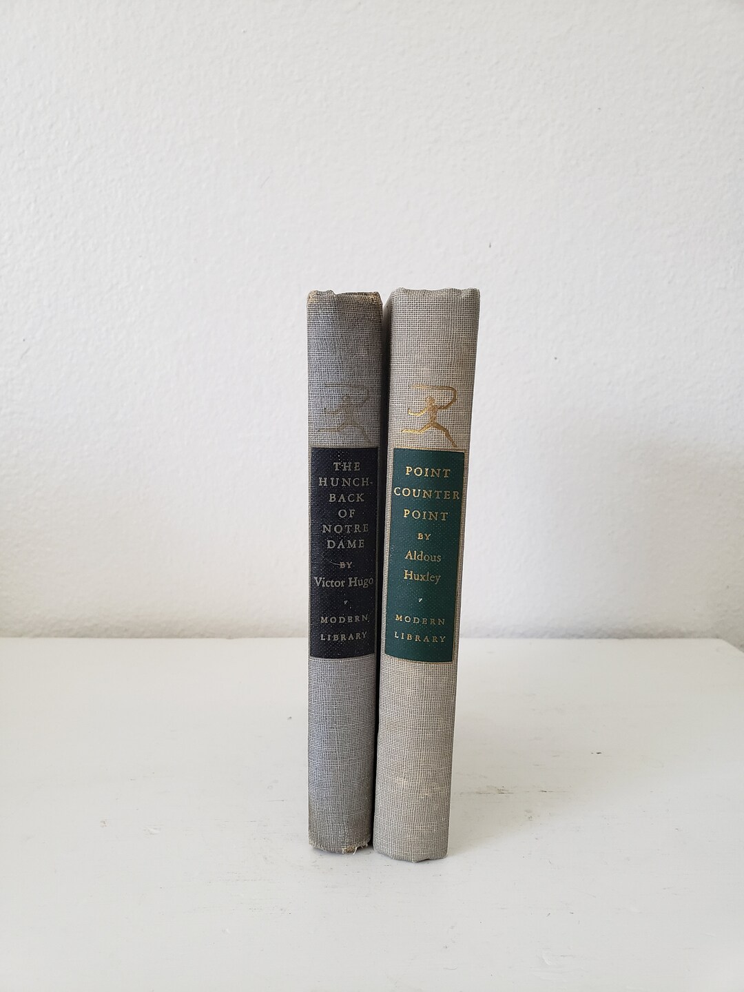 Two Vintage Modern Library Classics/huxley/hugo/random House - Etsy