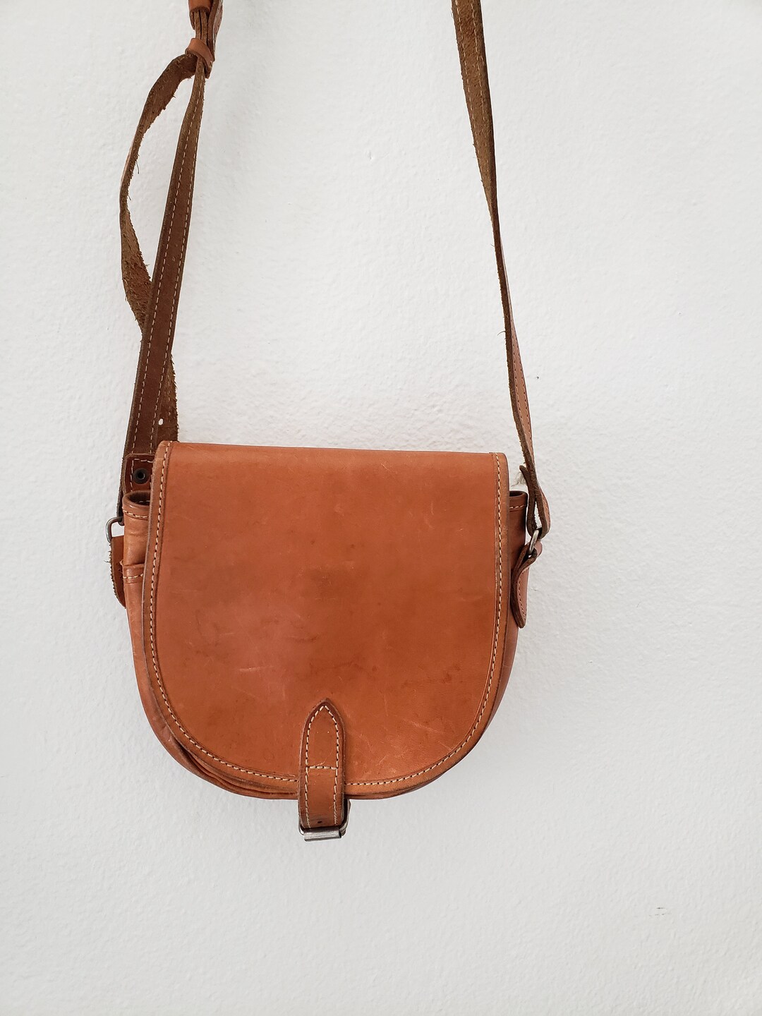 Vintage Tag Chic Made in Poland Leather Crossbody Bag/boho - Etsy